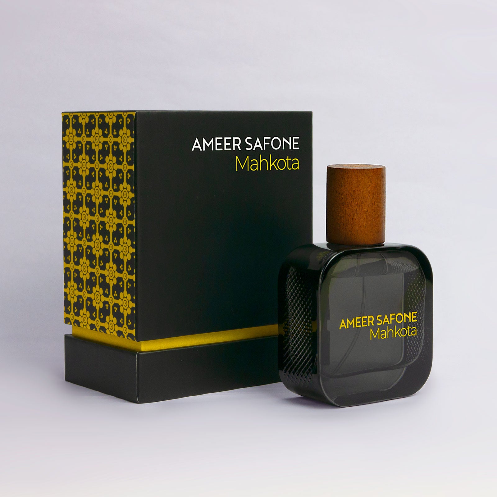 Ameer Safone Mahkota Oud